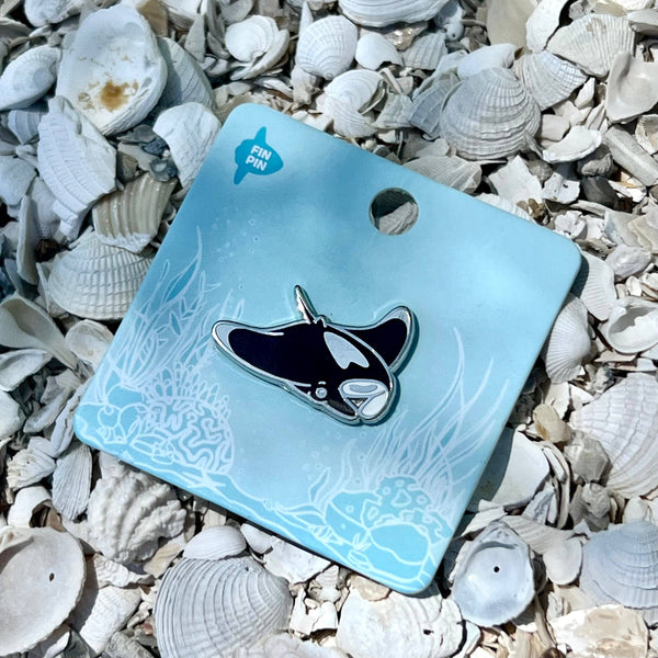 Manta ray enamel pin - Friends Of Cabrillo Aquarium